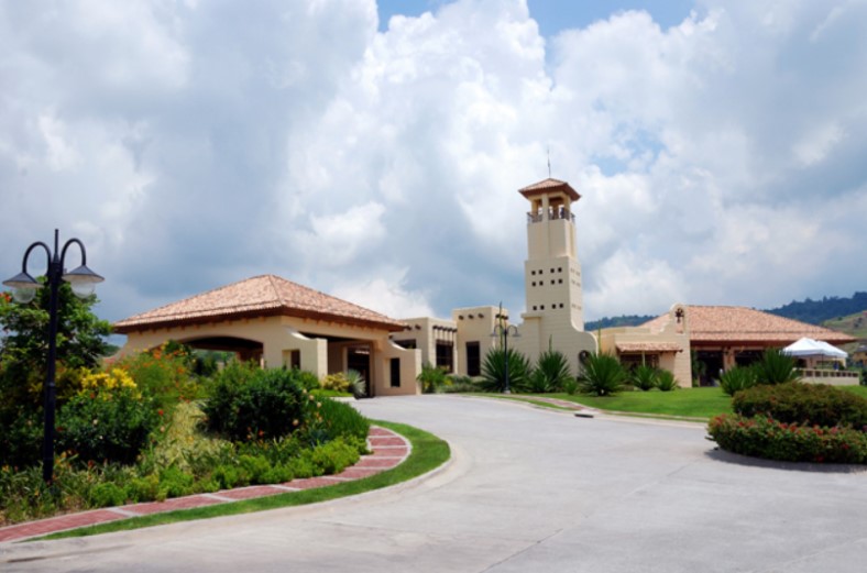 RESIDENTIAL LOT FOR SALE AT THE SPLENDIDO TAAL -METRO TAGAYTAY