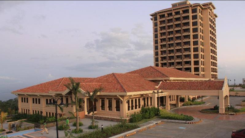 RESIDENTIAL LOT FOR SALE AT THE SPLENDIDO TAAL -METRO TAGAYTAY